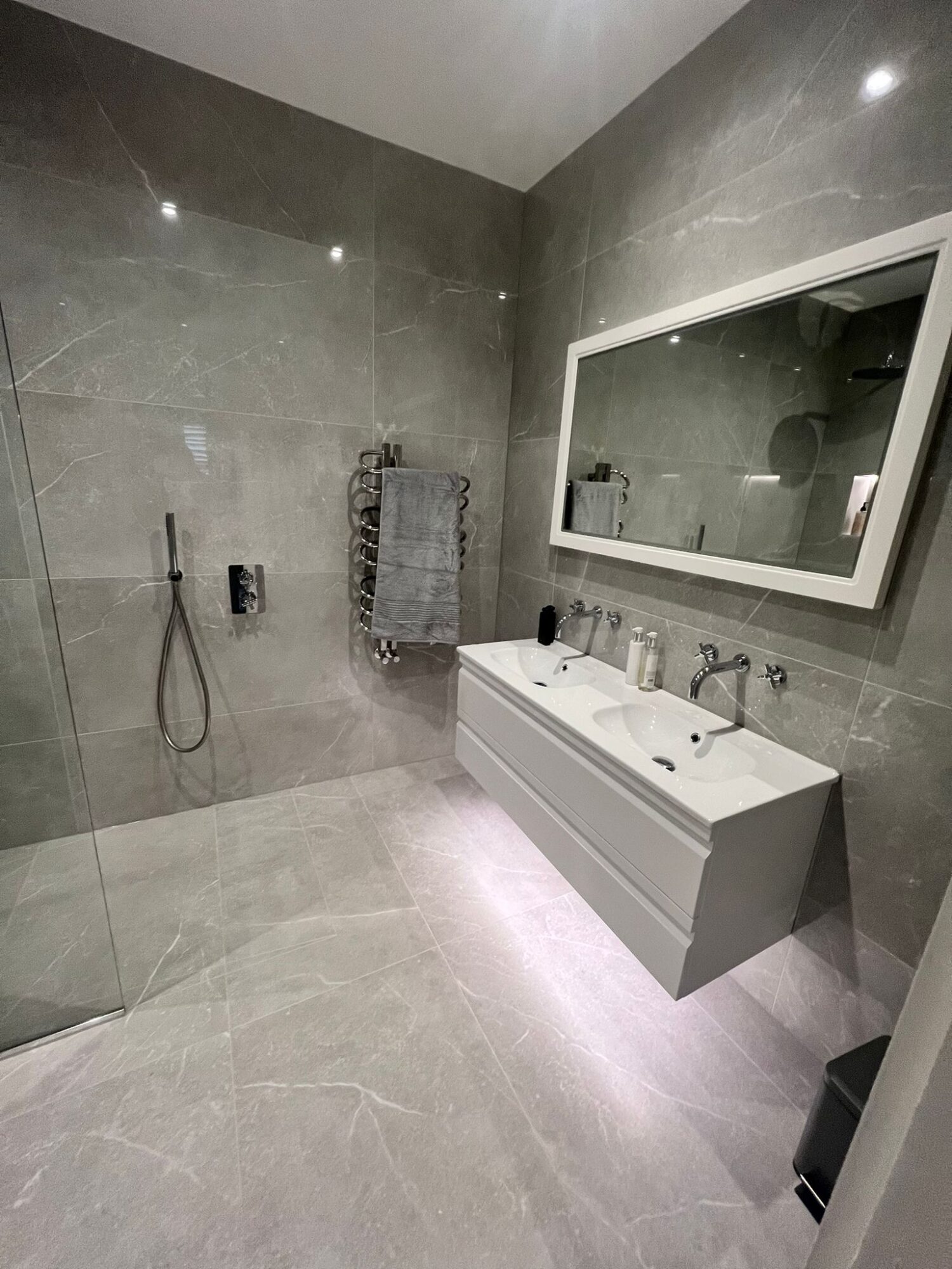 Projects - Boyden Tiles